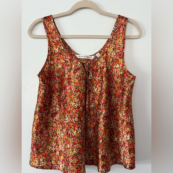 Victoria's Secret | Tops | 9s Victorias Secret Floral Top | Poshmark
